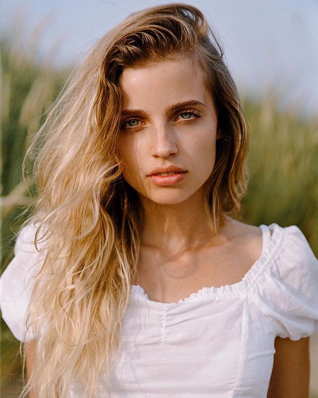 Instagram-repost-@tjbyfieldmadame.jules_.png – Only The Best Portraits